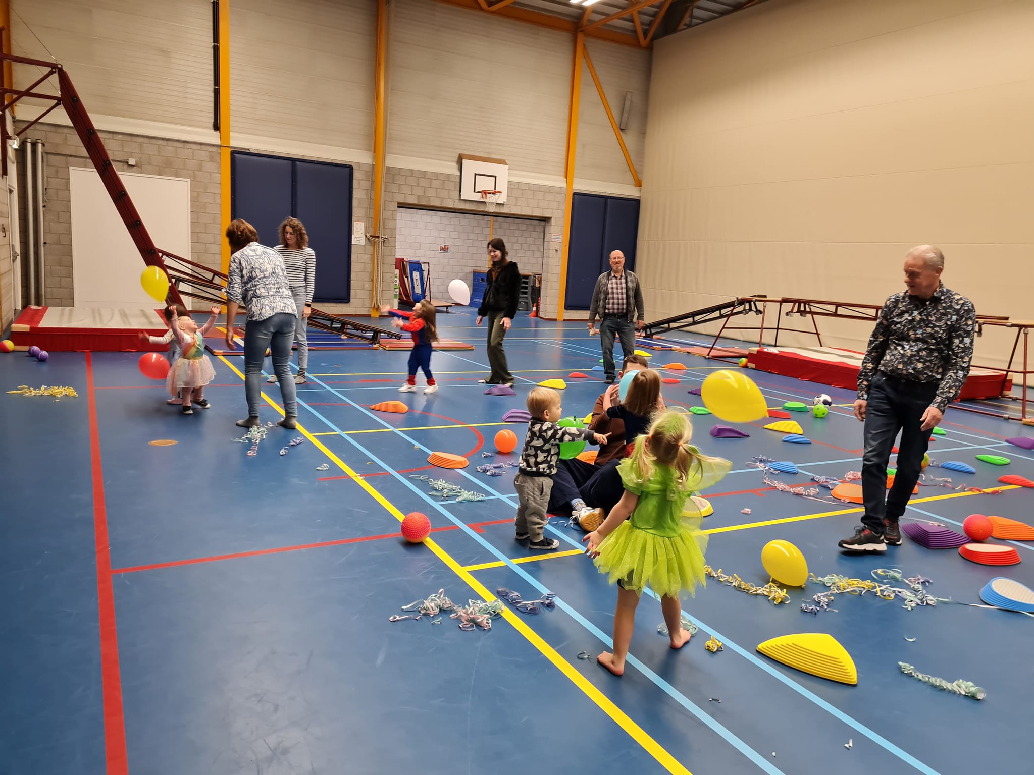 Carnavalslessen bij Uno Animo 2024 – Uno Animo